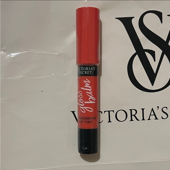 Victoria's Secret | Makeup | New Victorias Secret Gloss Balm Nourishing ...
